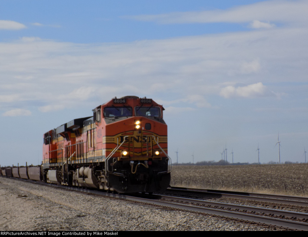 BNSF 4604
